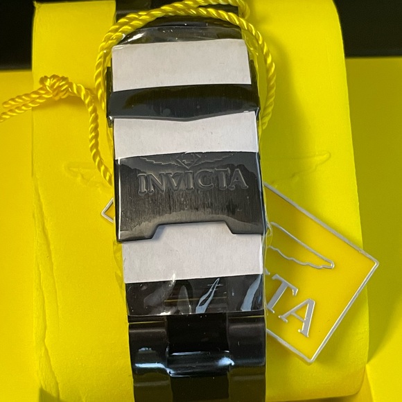 Invicta | Accessories | Invicta X Dc Batman Limited Edition Black Mens ...